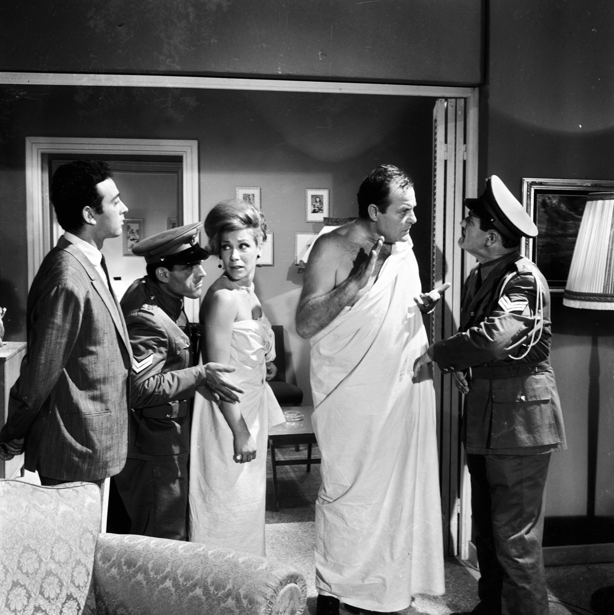 Πέθανε η Μέλπω Ζαρόκωστα | FLIX