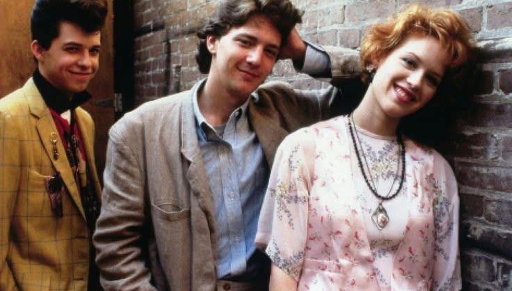 «Pretty in Pink»: H «Κουκλίτσα» κλείνει τα 40 και ξαναπάει στο χορό των ...